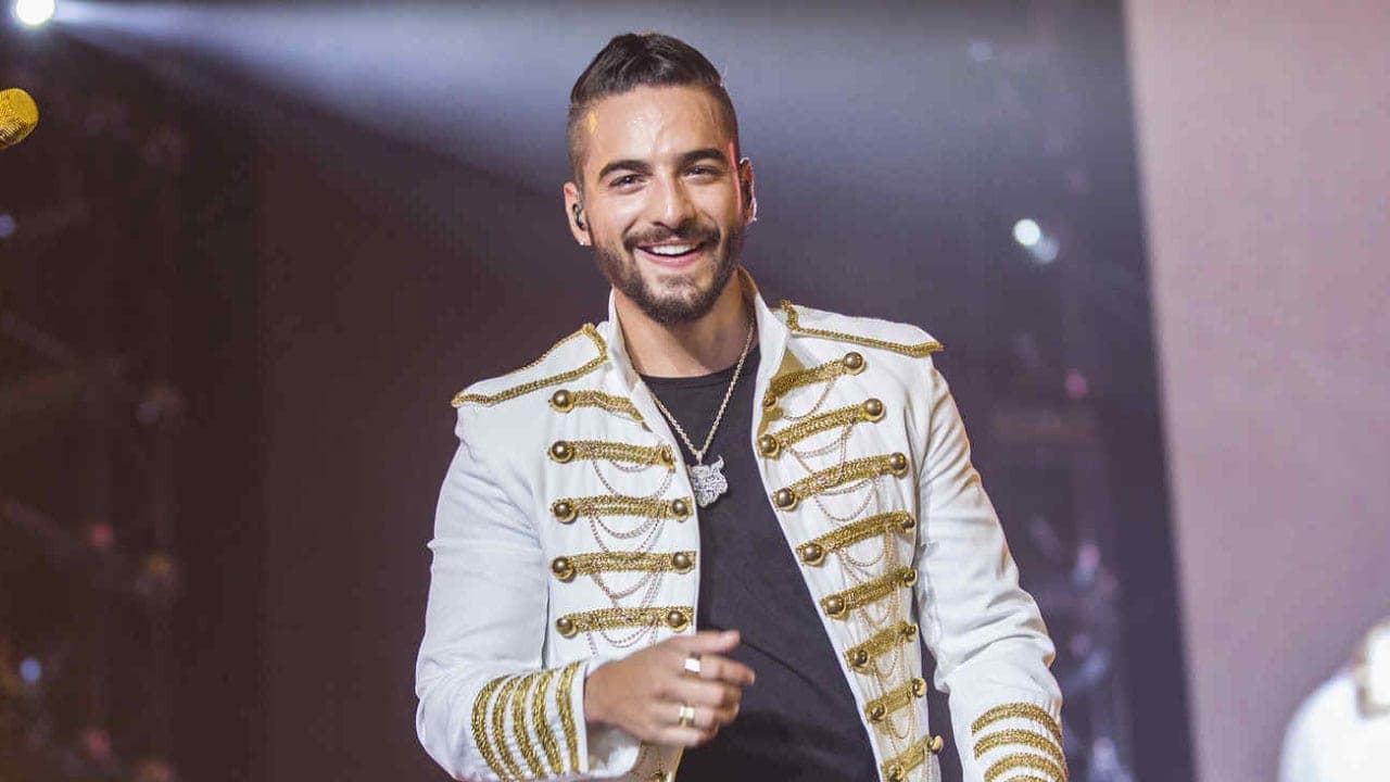 Pogledajte: Maluma i lepi model u ulozi Bonnie i Clyda u novom spotu ...