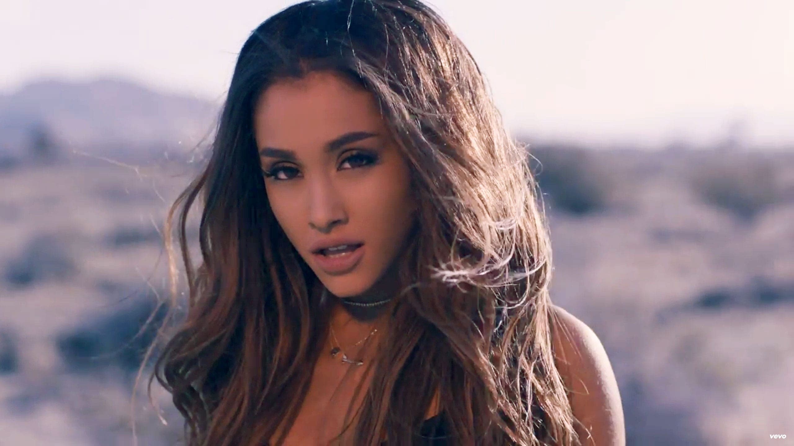 Ariana Grande objavila deo pesme sa sledećeg albuma – Teenstar.rs